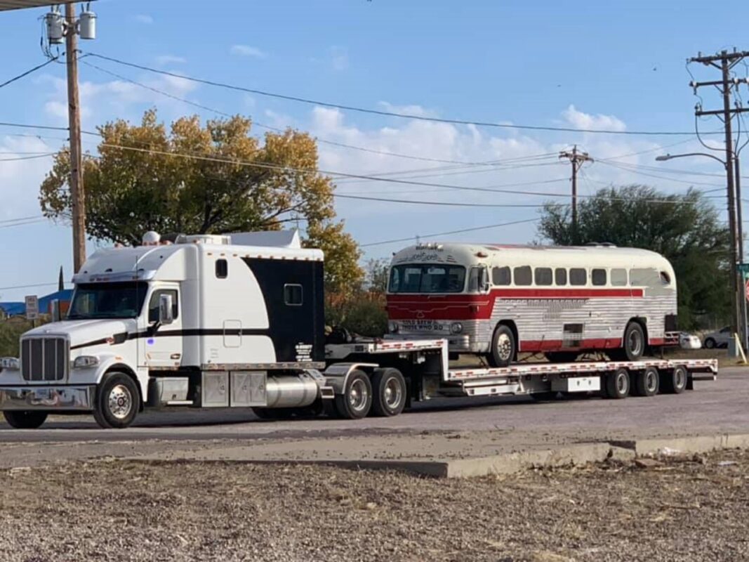 What are the Different Types of Drop Deck Tow Trucks and Their ...