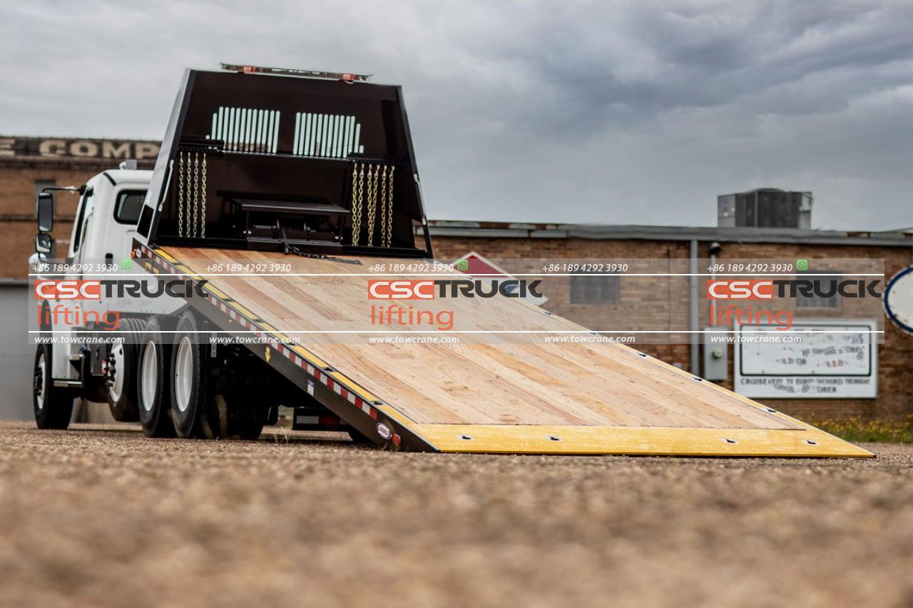 Drop Deck Tow Truck Advances in Belize: Towing at its Best Tow Crane