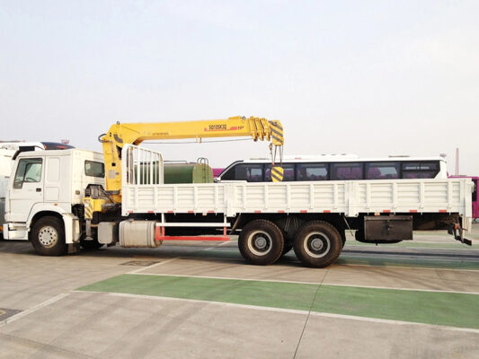 SHACMAN 16 Ton Telescopic Boom Crane Loader Crane Tow Crane