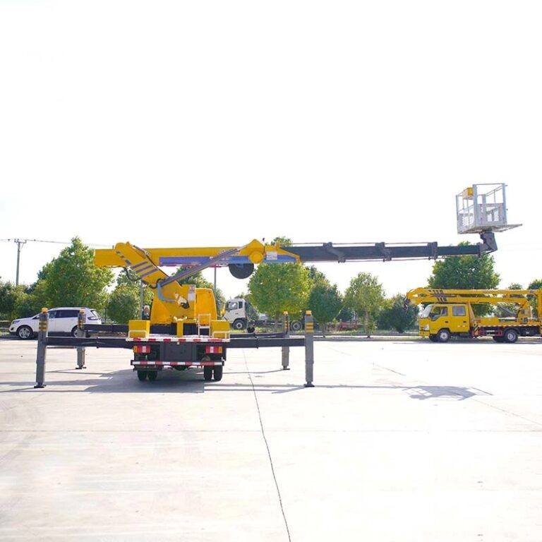 Telescopic Aerial Lift Trucks: Advancing Vertical Mobility Safely Tow Crane