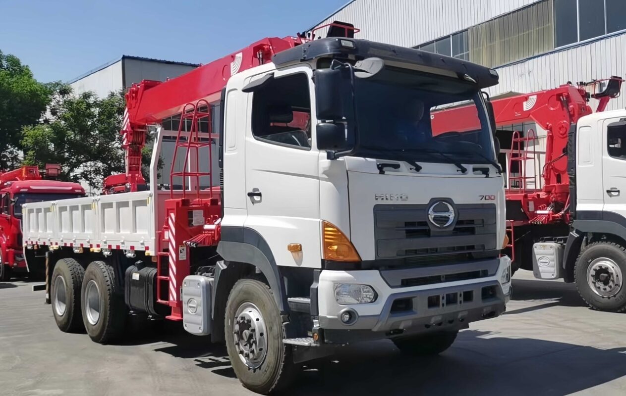 HINO 10 Ton Truck Telescopic Crane Tow Crane