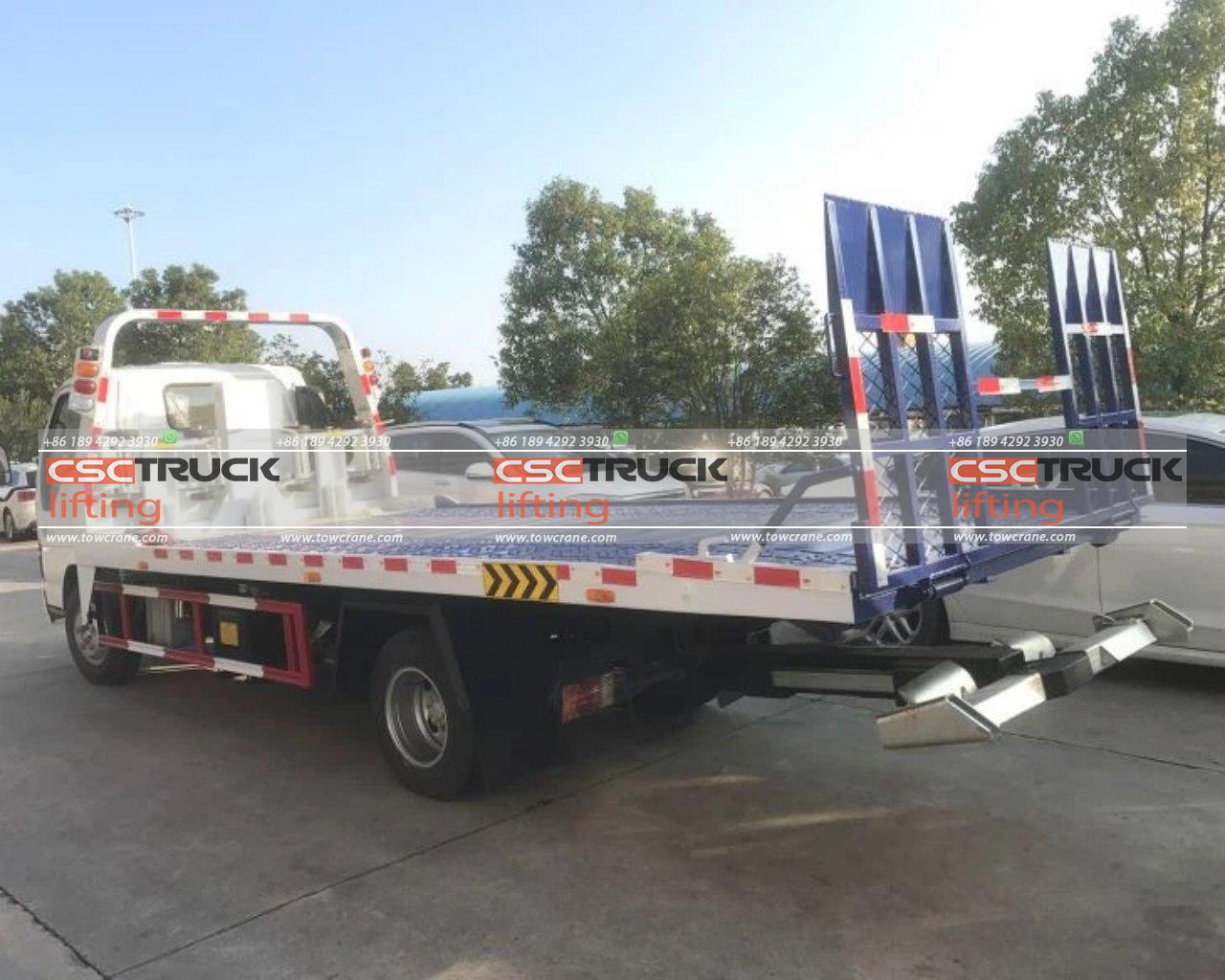 CSCTRUCK Tow Crane Truck Launches State-of-the-Art Rollback Carrier for ...