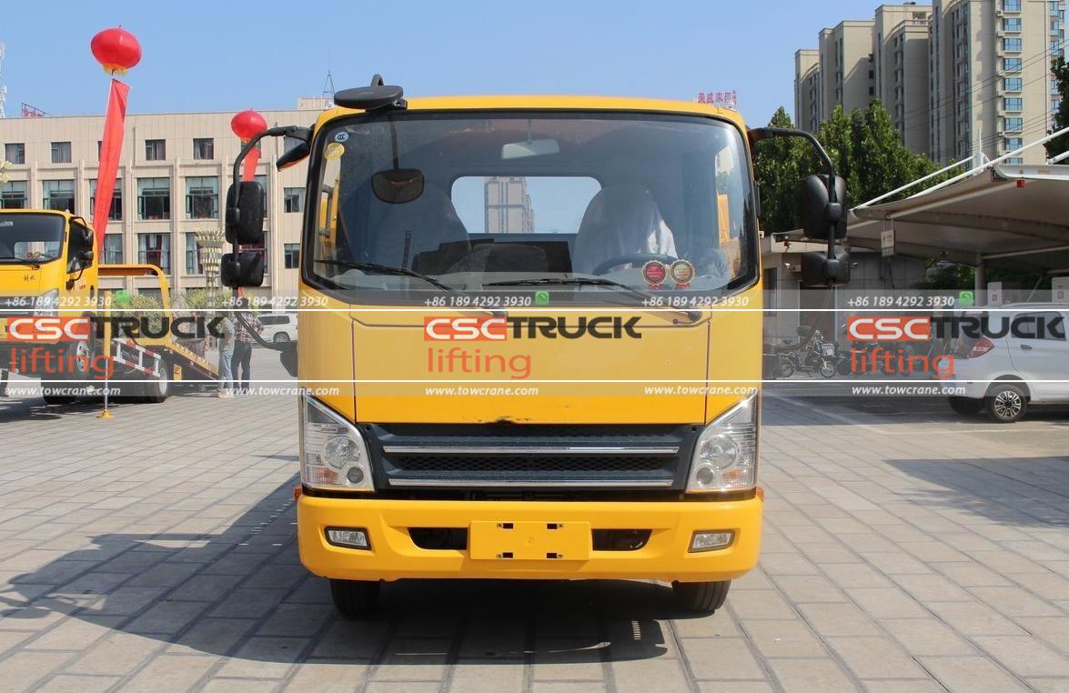 Tiger Vn 130 Horsepower 4X2 Wrecker With Climbing Ladder Tow Crane