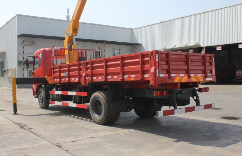 Dongfeng 16 Ton Tow Truck With Crane Tow Crane