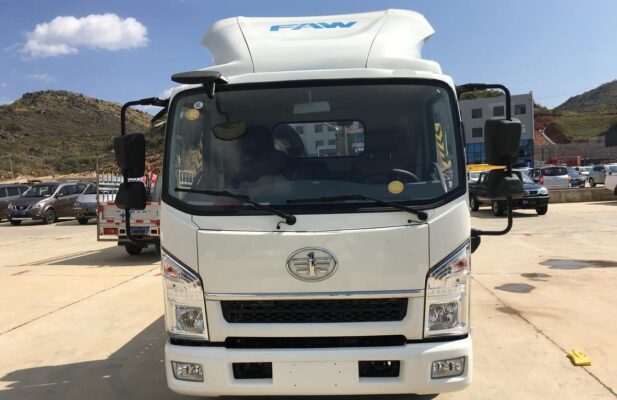 Faw 4.5 Ton Rollback Carrier Tow Crane