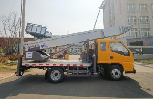Jmc 4.5 Ton Ladder Aerial Work Vehicle Tow Crane